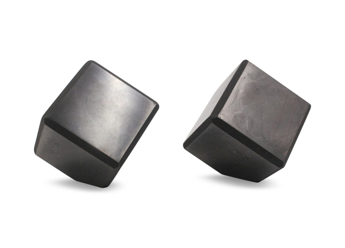 Shungite Corner Self Standing Cube - Crystal Dreams World